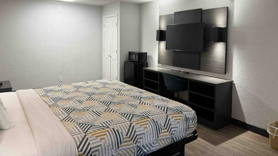 Motel 6 | Book Now and Save on Your Next Stay