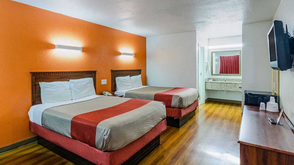 Motel 6 | Book Now and Save on Your Next Stay