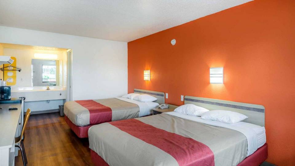 Motel 6 | Book Now and Save on Your Next Stay