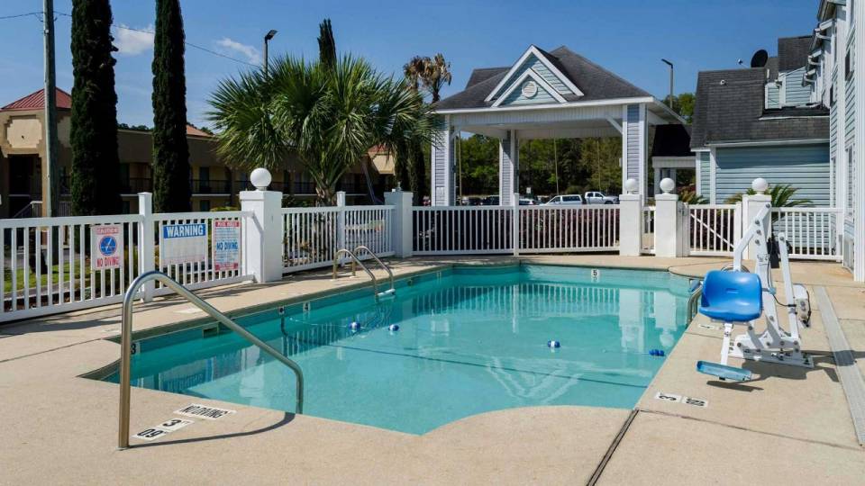 Motel 6 | Book Now and Save on Your Next Stay