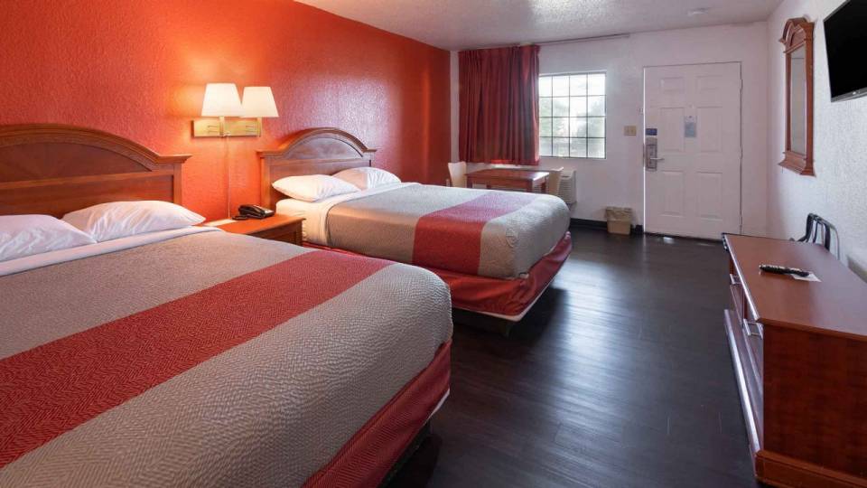 Motel 6 | Book Now and Save on Your Next Stay