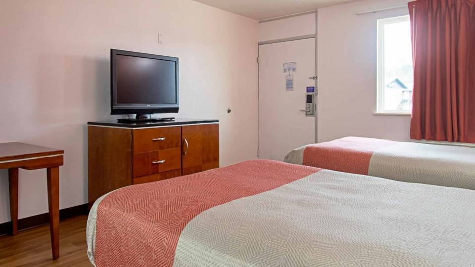 Motel 6 | Book Now and Save on Your Next Stay