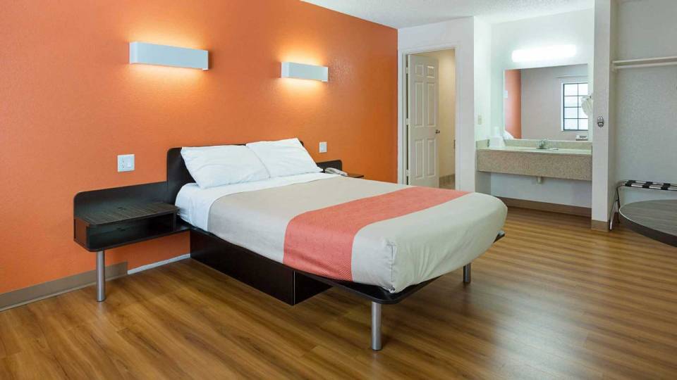 Motel 6 | Book Now and Save on Your Next Stay