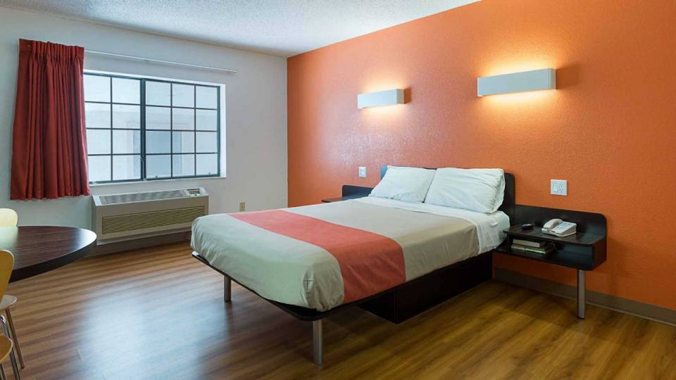 Motel 6 | Book Now and Save on Your Next Stay