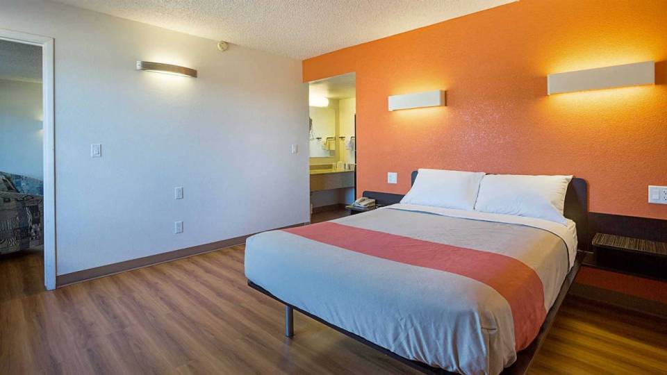 Motel 6 | Book Now and Save on Your Next Stay