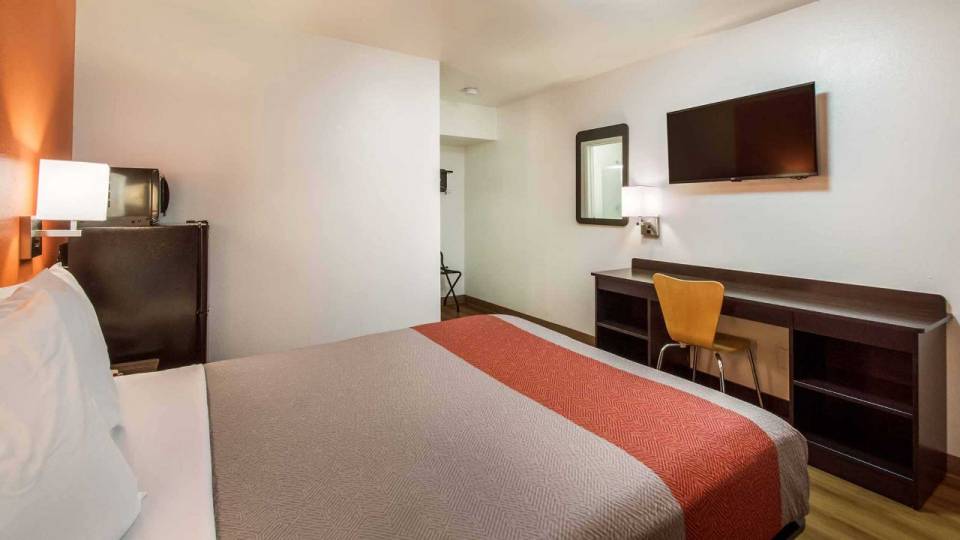 Motel 6 | Book Now and Save on Your Next Stay