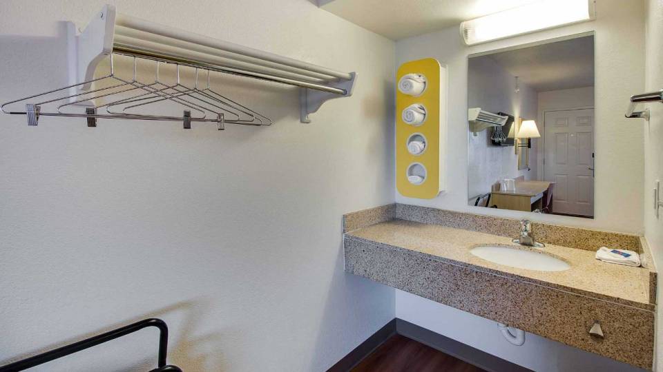 Motel 6 | Book Now and Save on Your Next Stay