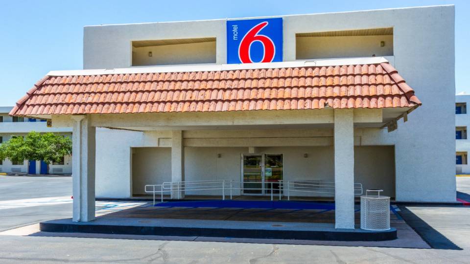 Motel 6 | Book Now and Save on Your Next Stay