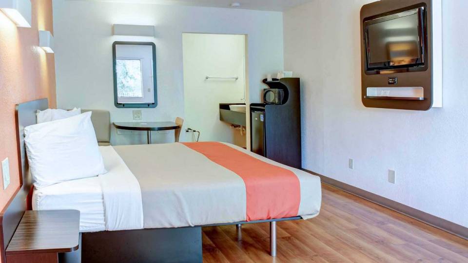 Motel 6 | Book Now and Save on Your Next Stay