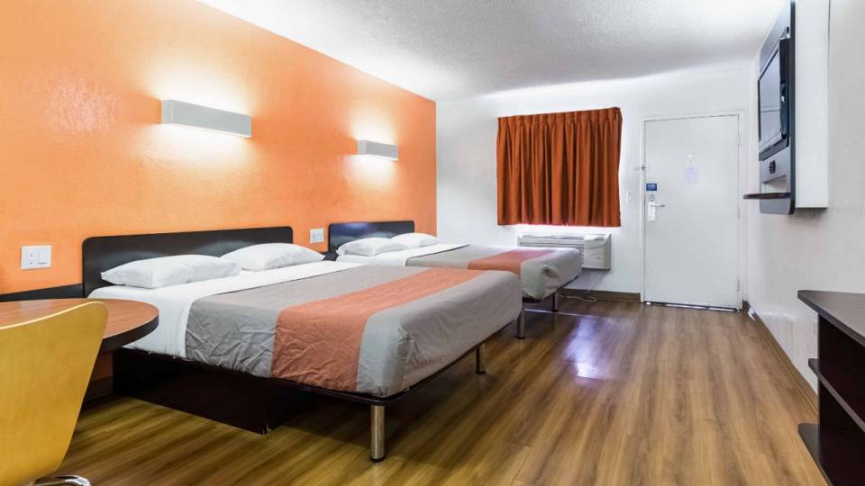 Motel 6 | Book Now and Save on Your Next Stay