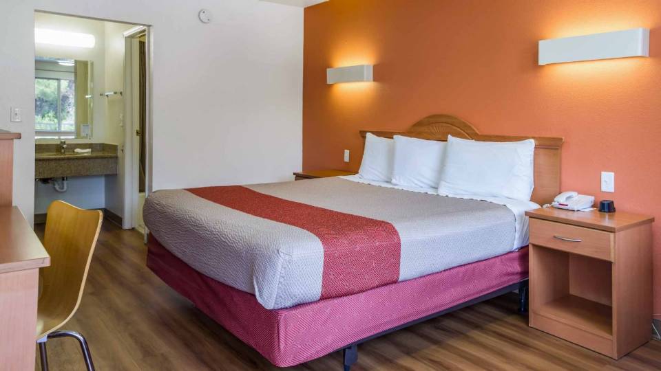 Motel 6 | Book Now and Save on Your Next Stay