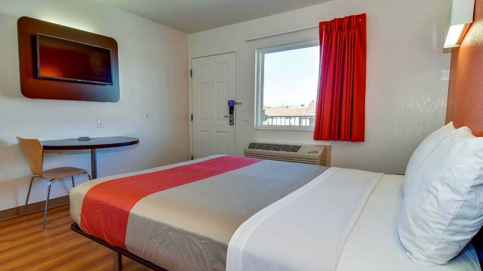 Motel 6 | Book Now and Save on Your Next Stay