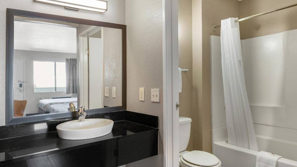 Motel 6 | Book Now and Save on Your Next Stay