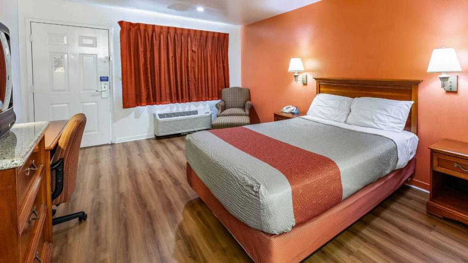 Motel 6 | Book Now and Save on Your Next Stay