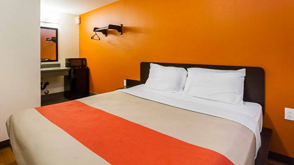 Motel 6 | Book Now and Save on Your Next Stay