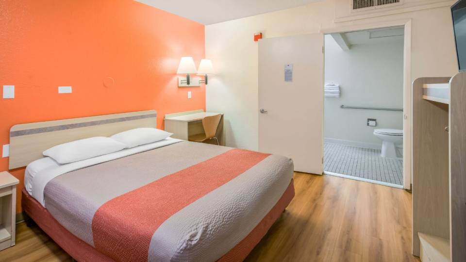 Motel 6 | Book Now and Save on Your Next Stay