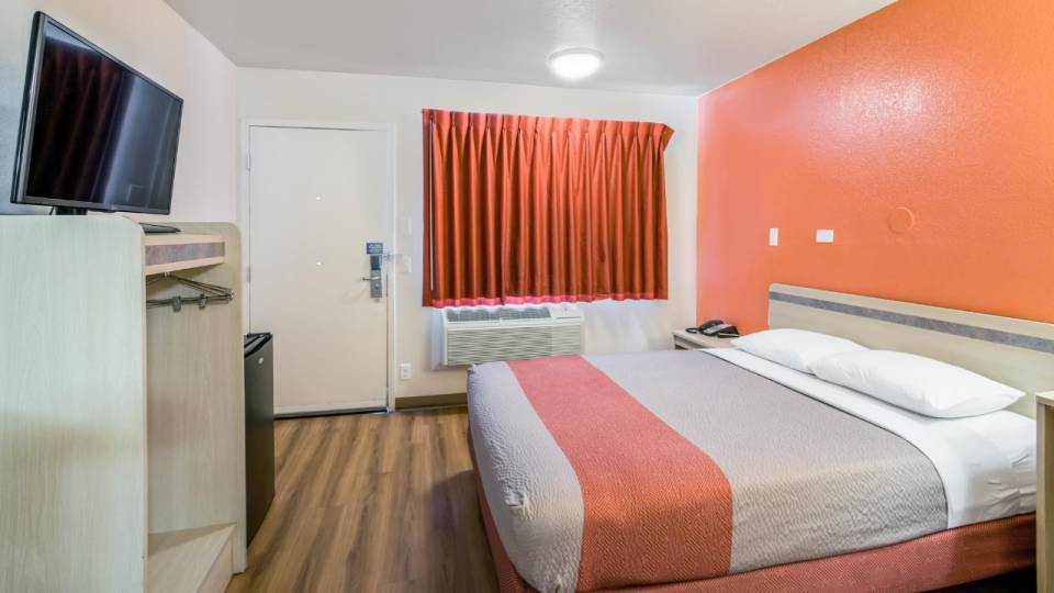 Motel 6 | Book Now and Save on Your Next Stay
