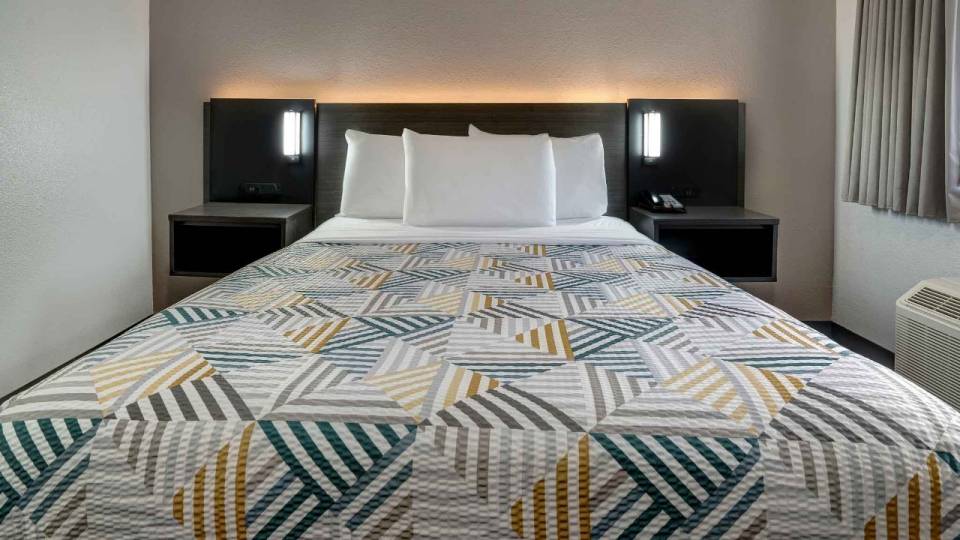 Motel 6 | Book Now and Save on Your Next Stay