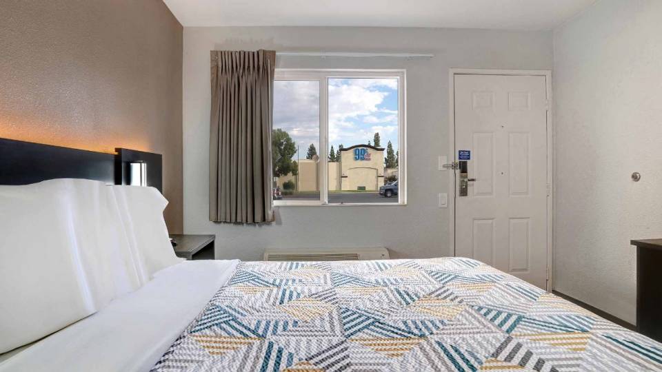 Motel 6 | Book Now and Save on Your Next Stay