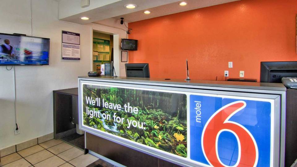 Motel 6 | Book Now and Save on Your Next Stay