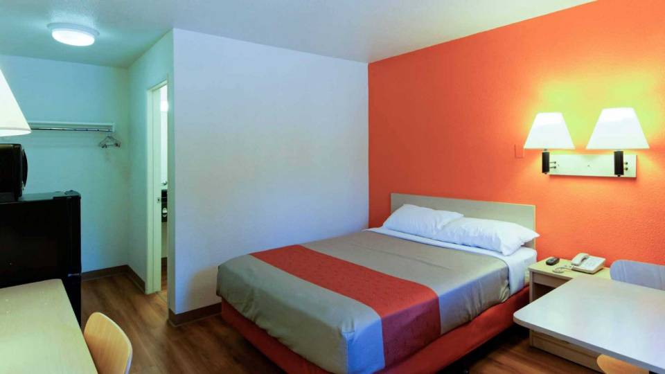 Motel 6 | Book Now and Save on Your Next Stay