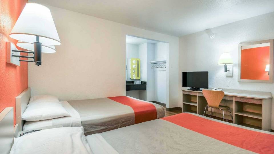 Motel 6 | Book Now and Save on Your Next Stay