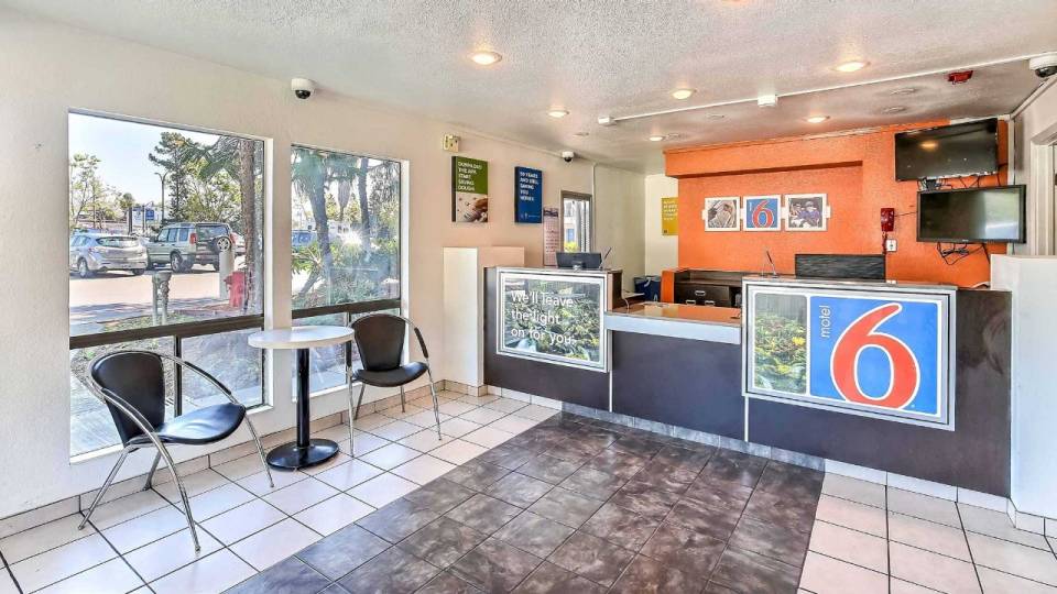 Motel 6 | Book Now and Save on Your Next Stay