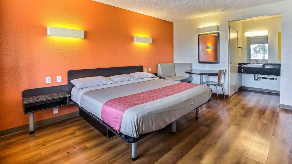 Motel 6 | Book Now and Save on Your Next Stay
