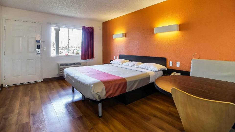 Motel 6 | Book Now and Save on Your Next Stay