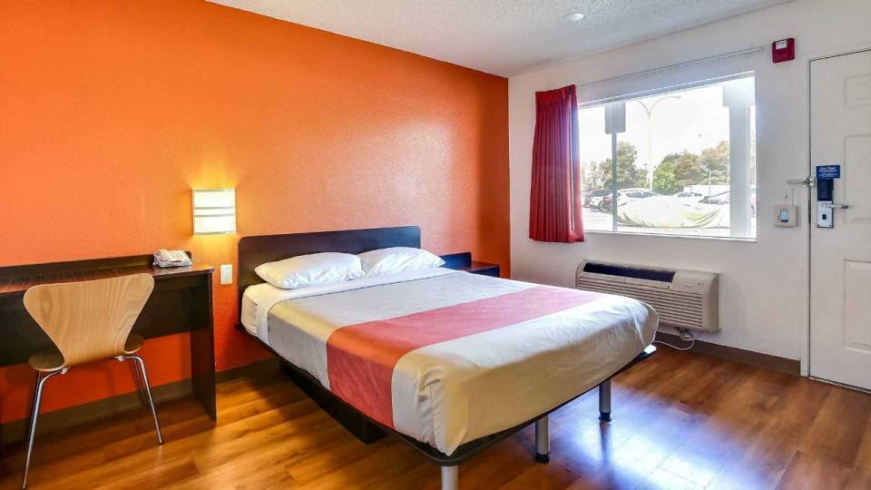 Motel 6 | Book Now and Save on Your Next Stay