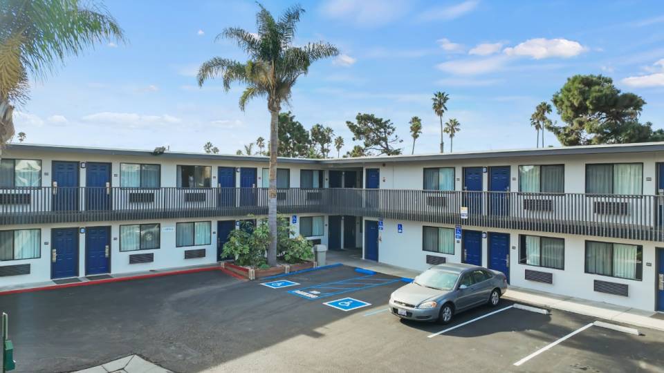 Motel 6 | Book Now and Save on Your Next Stay