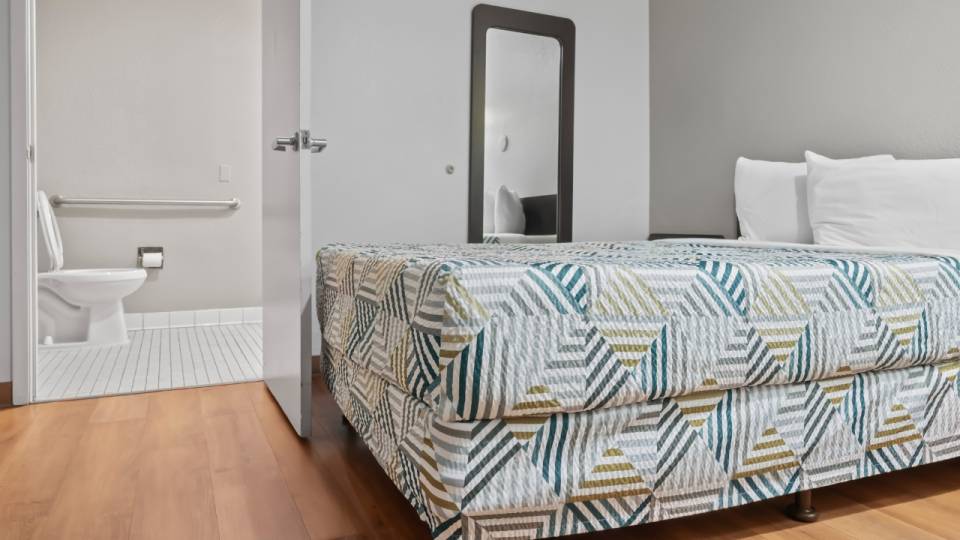 Motel 6 | Book Now and Save on Your Next Stay