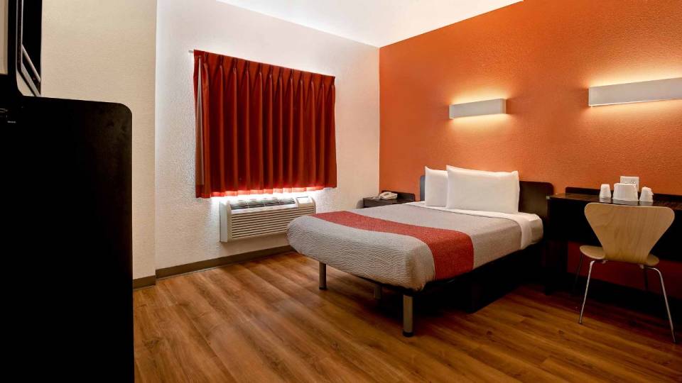 Motel 6 | Book Now and Save on Your Next Stay