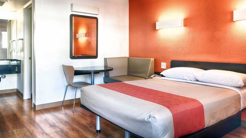 Motel 6 | Book Now and Save on Your Next Stay