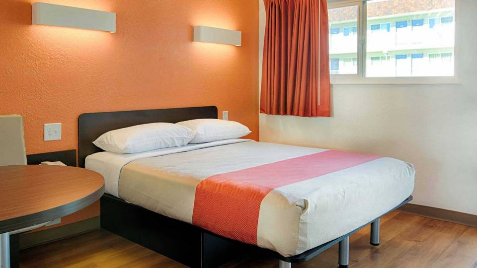 Motel 6 | Book Now and Save on Your Next Stay