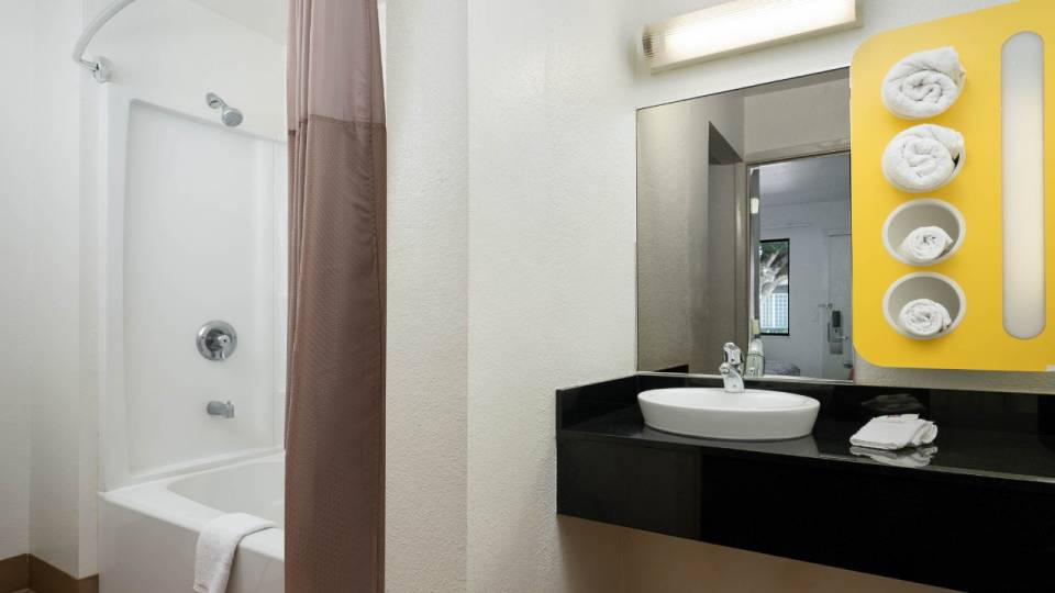 Motel 6 | Book Now and Save on Your Next Stay