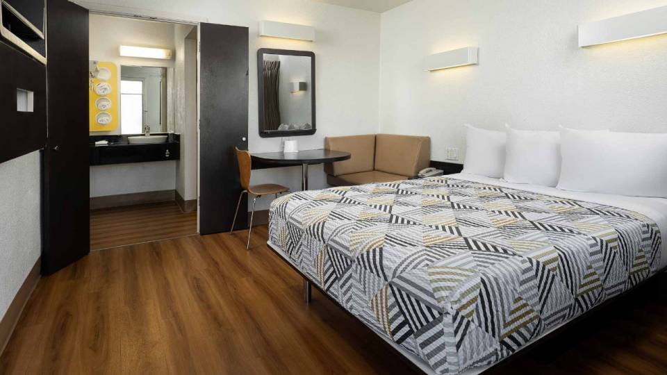 Motel 6 | Book Now and Save on Your Next Stay