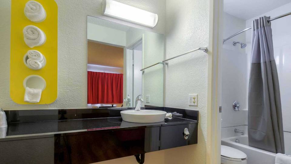 Motel 6 | Book Now and Save on Your Next Stay