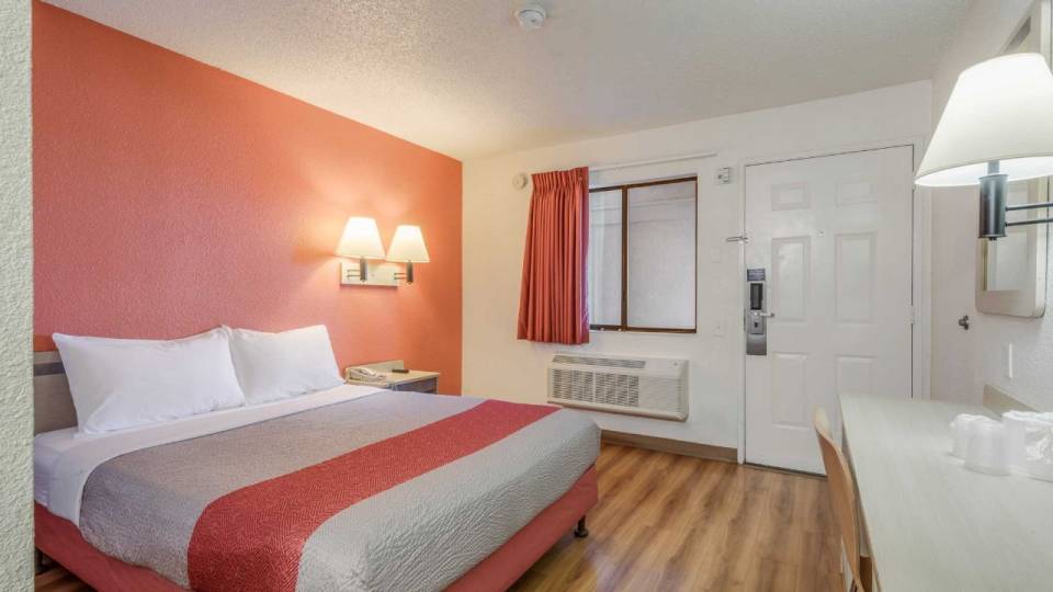 Motel 6 | Book Now and Save on Your Next Stay