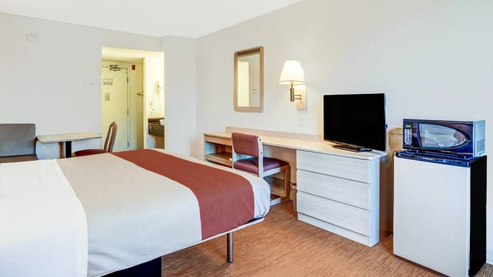 Motel 6 | Book Now and Save on Your Next Stay