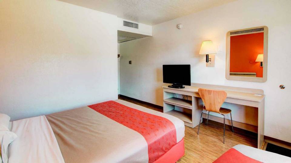Motel 6 | Book Now and Save on Your Next Stay