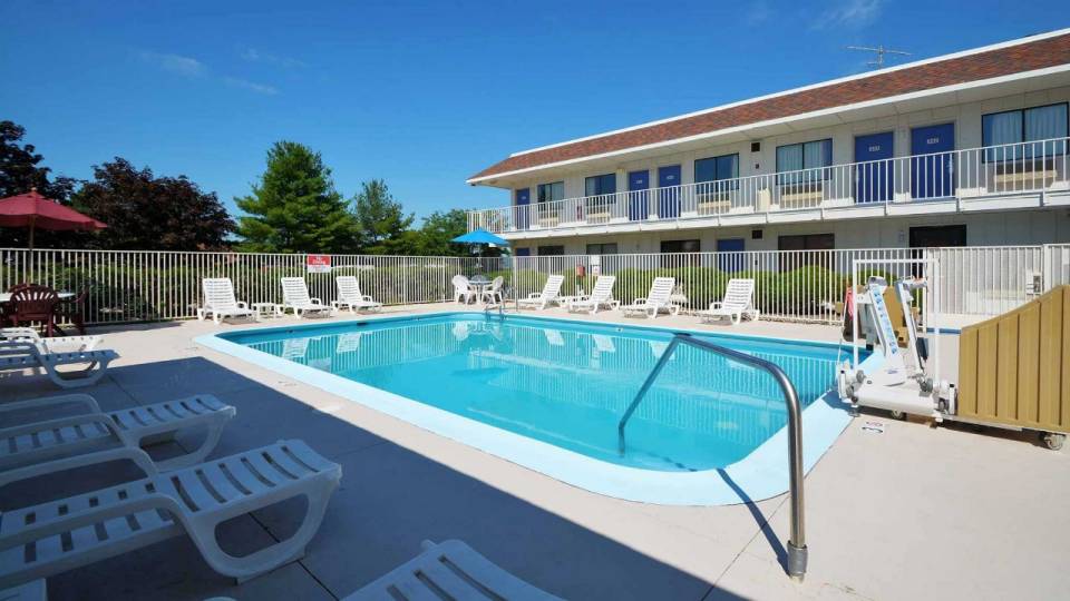 Motel 6 | Book Now and Save on Your Next Stay