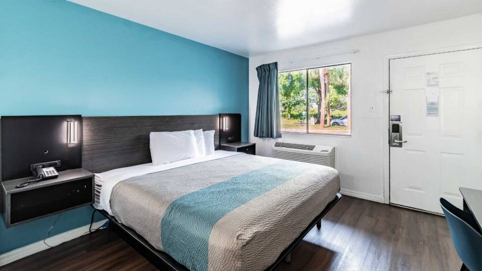 Motel 6 | Book Now and Save on Your Next Stay