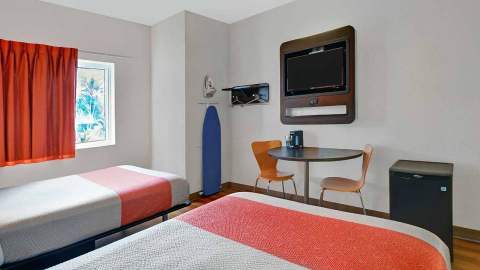 Motel 6 | Book Now and Save on Your Next Stay