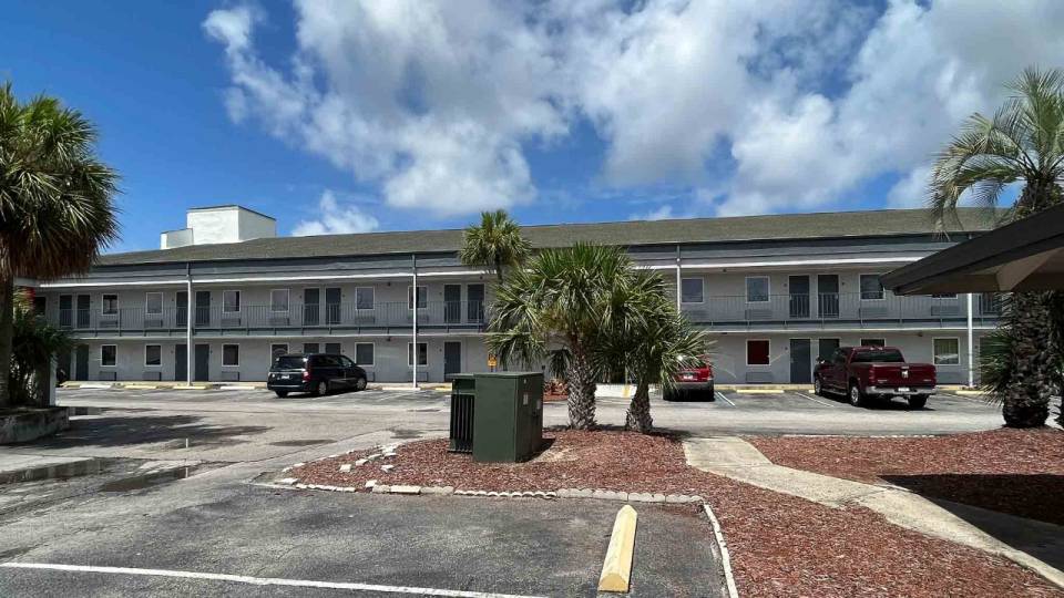 Motel 6 | Book Now and Save on Your Next Stay