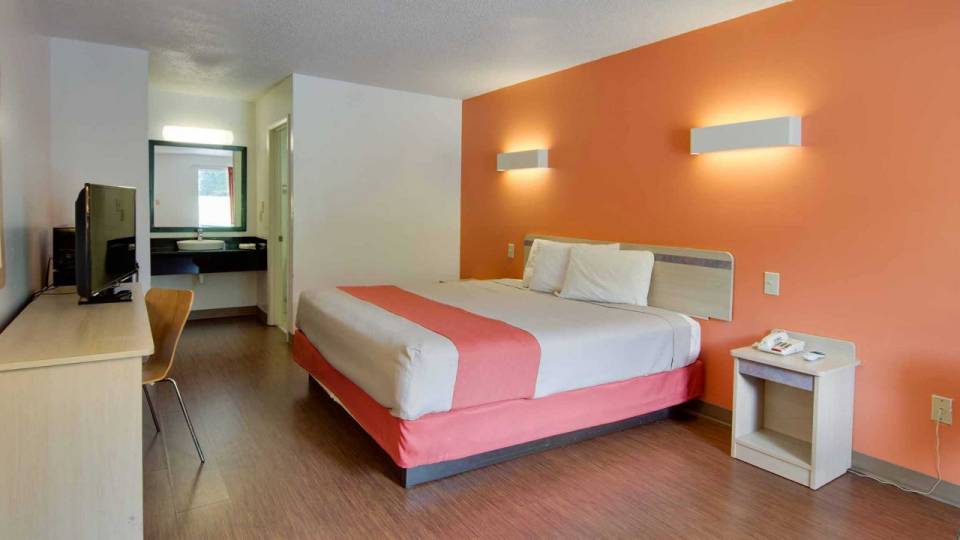 Motel 6 | Book Now and Save on Your Next Stay