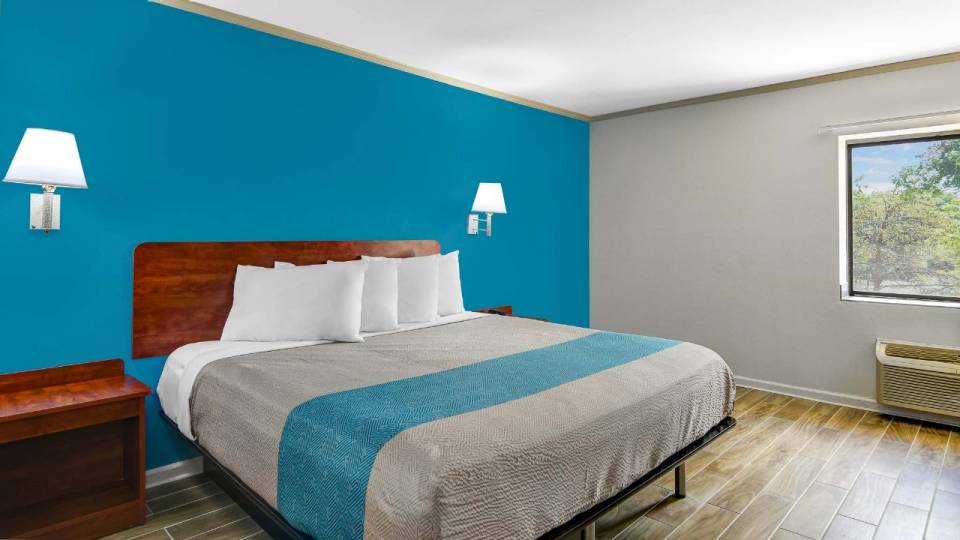 Motel 6 | Book Now and Save on Your Next Stay