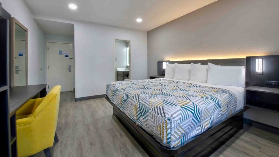 Motel 6 | Book Now and Save on Your Next Stay