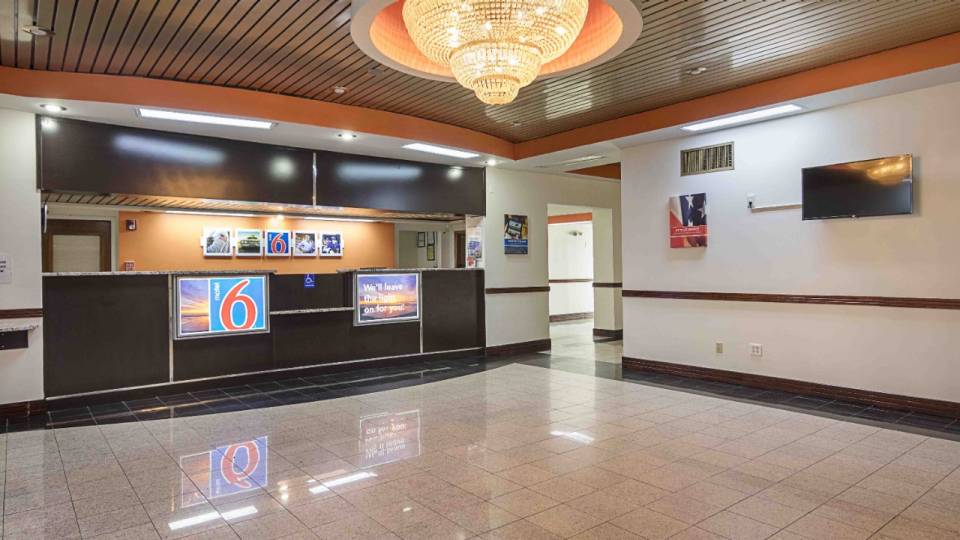 Motel 6 | Book Now and Save on Your Next Stay