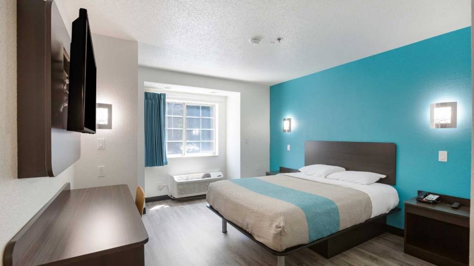 Motel 6 | Book Now and Save on Your Next Stay